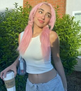 Kathleen Hixson Biography, Wiki, Age, Net Worth, Height & More